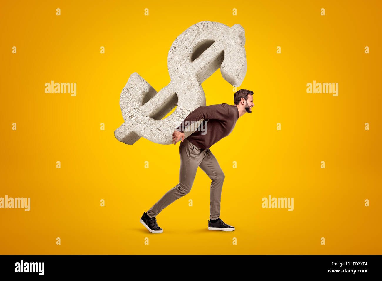 Man carrying currency symbol hi-res stock photography and images - Alamy