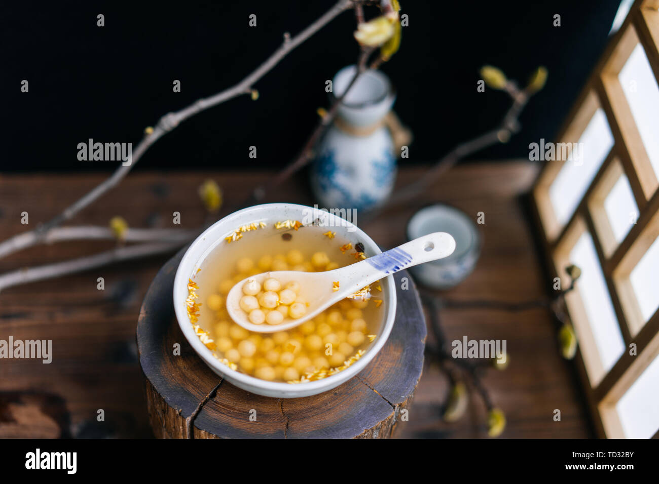 Delicious chicken head rice Stock Photo - Alamy