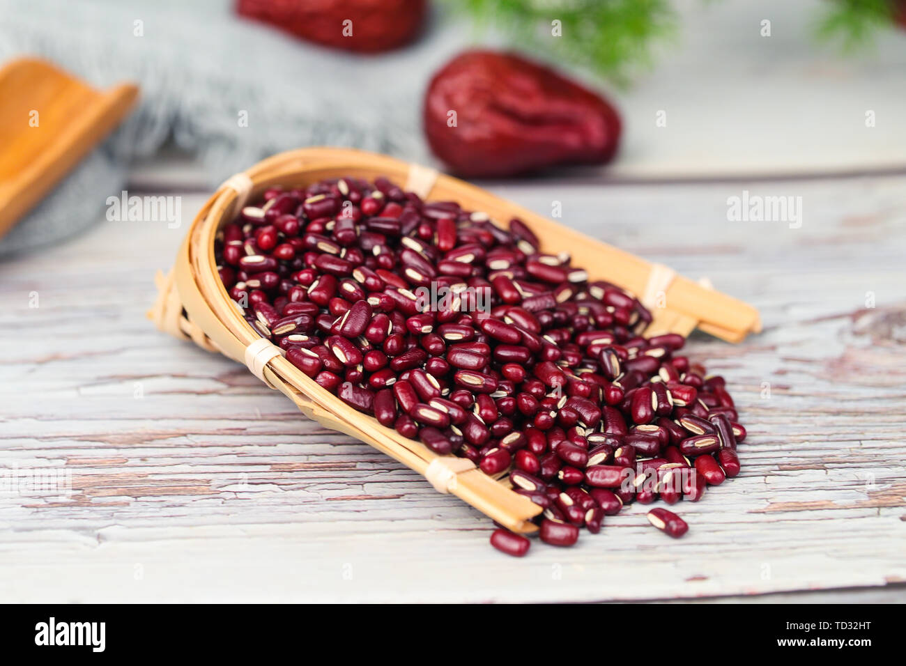 Red beans, little red beans Stock Photo - Alamy