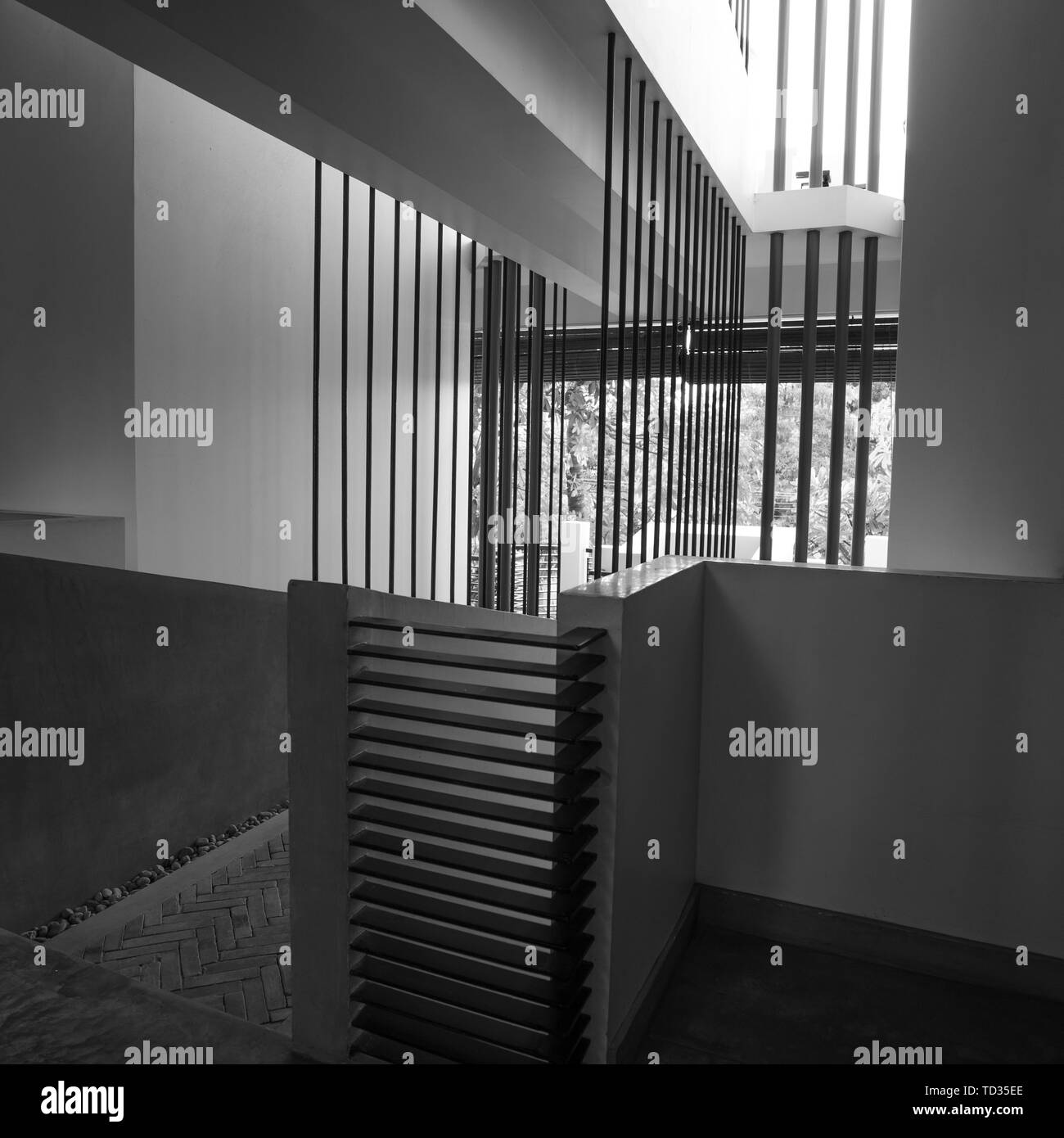 Wireframe structure Black and White Stock Photos & Images - Alamy