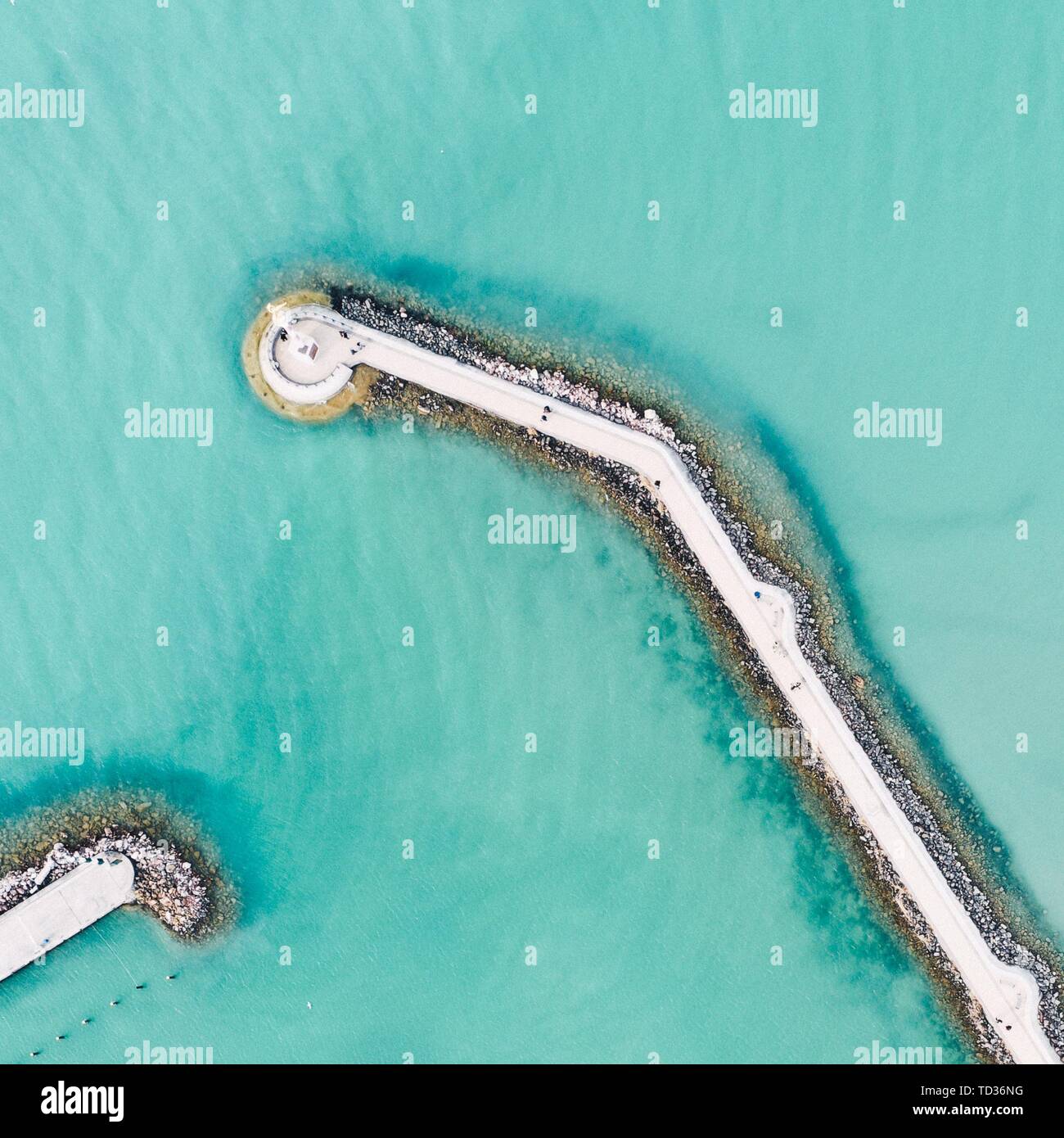 Overhead handrails hi-res stock photography and images - Alamy