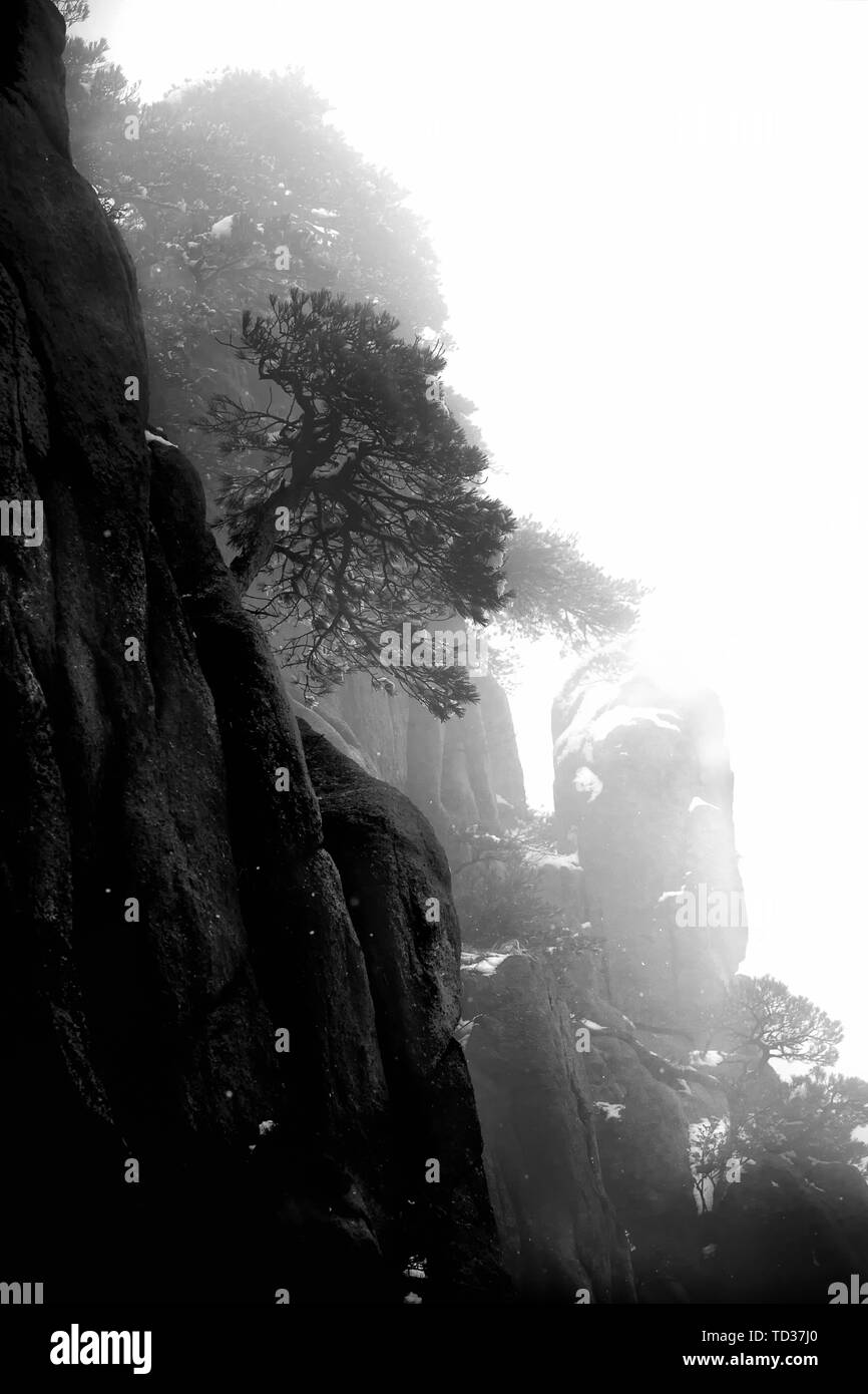 Huang he river Black and White Stock Photos & Images - Alamy