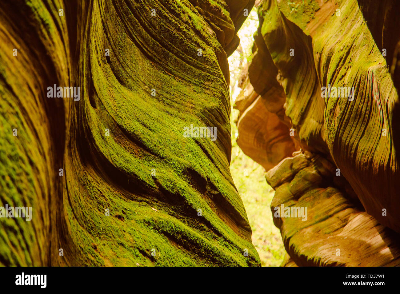 Chinese version of Antelope Canyon, Shaanxi Yucha Canyon natural ...