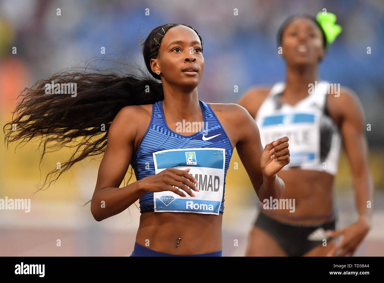 Dalilah Muhammad of United States competes to win in the women's 400m ...