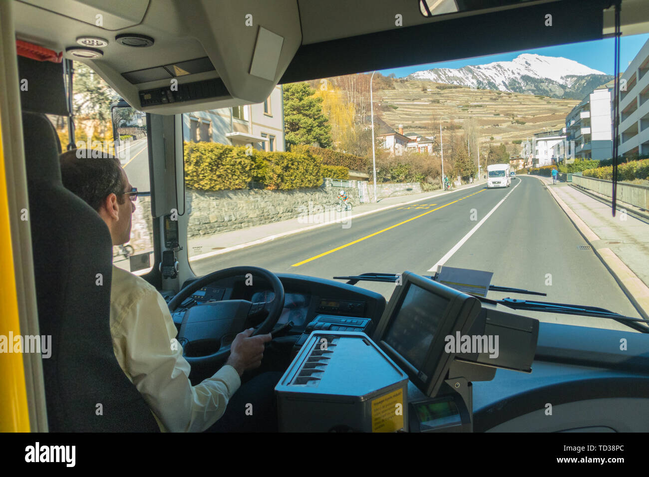 Pictures of a bus driver working Stock Photo - Alamy