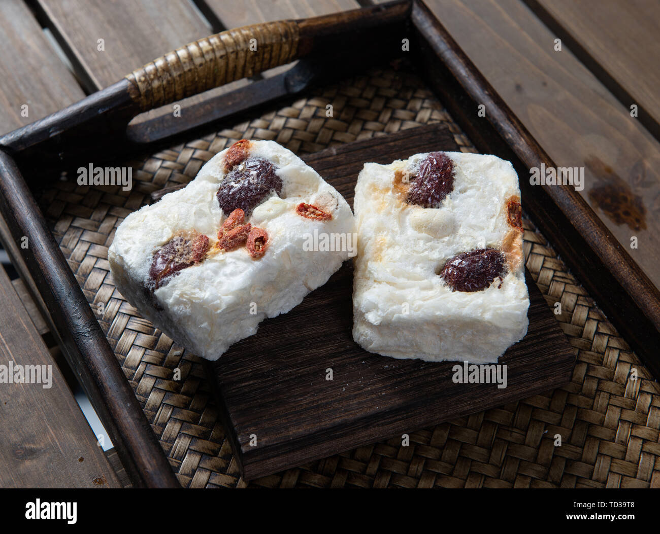 Red jujube silver ear lotus seed soup Stock Photo - Alamy