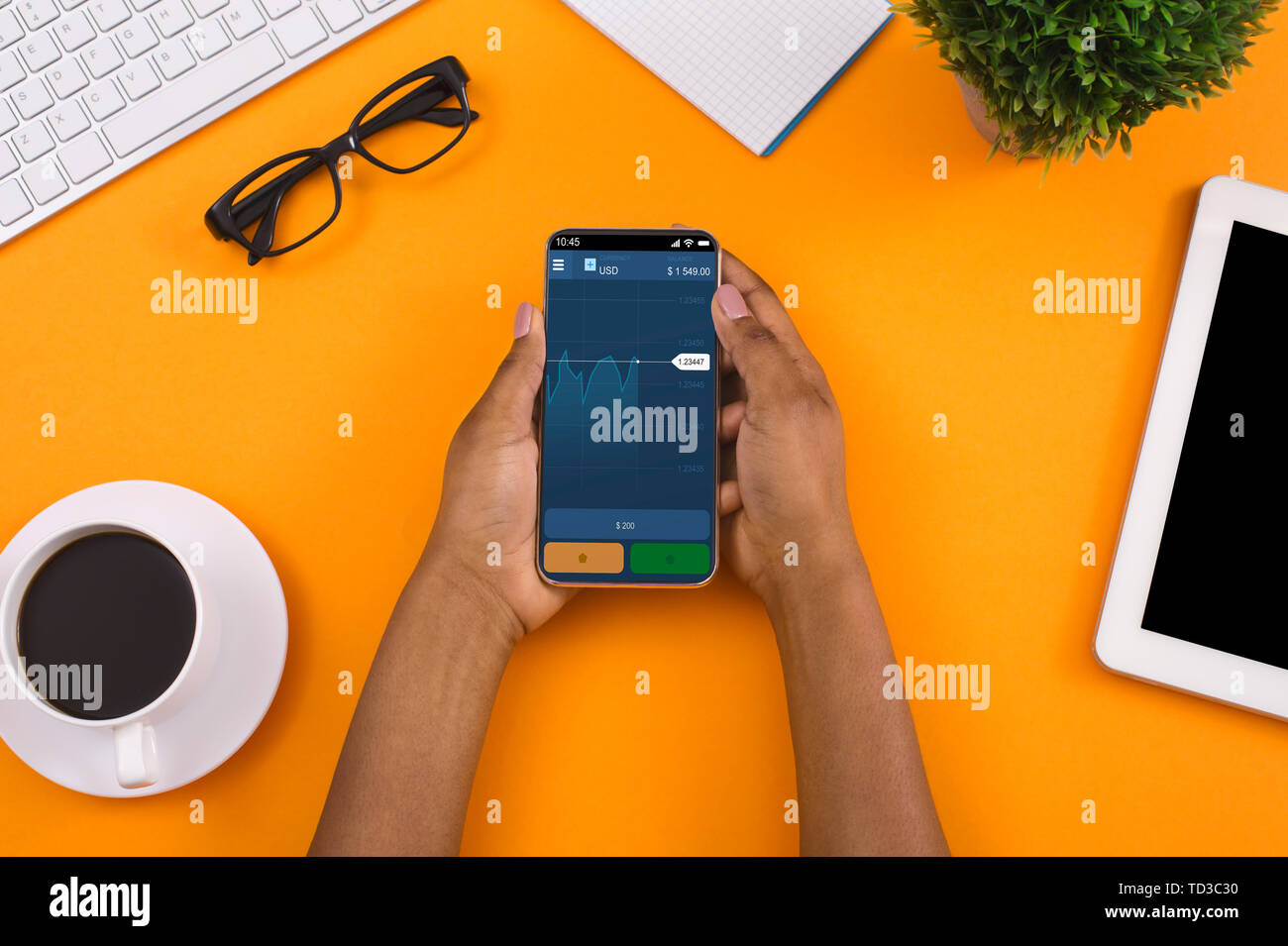 Mobile chart hi-res stock photography and images - Alamy