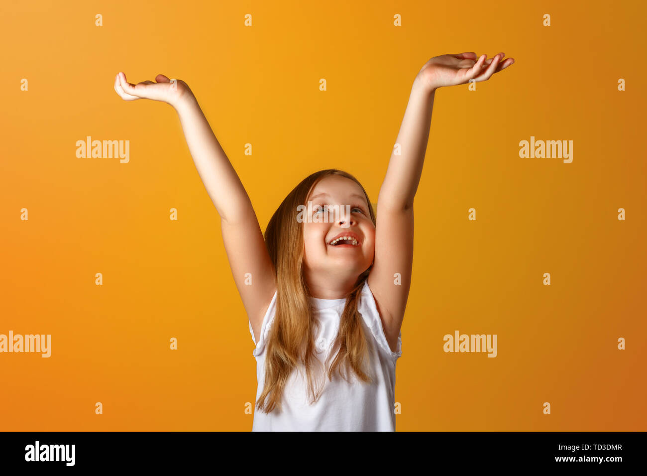 Child palm hi-res stock photography and images - Alamy