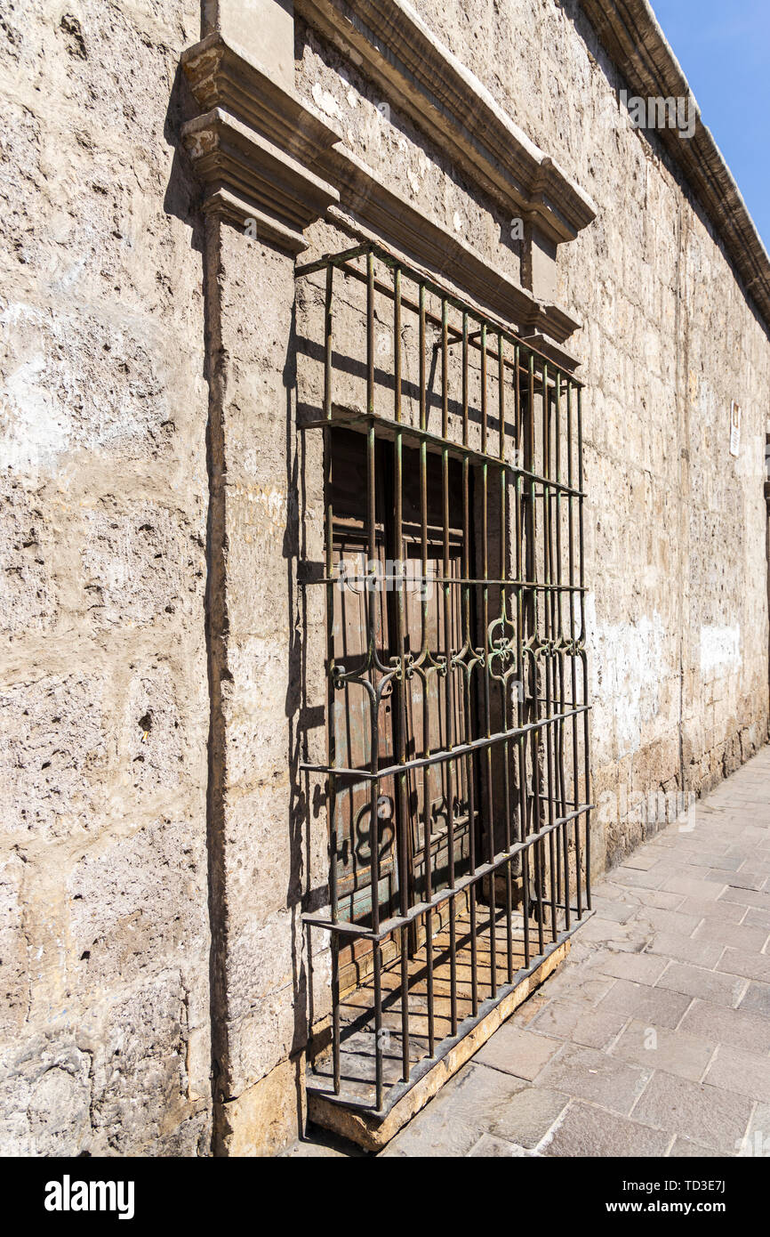 Wrought iron bars hi-res stock photography and images - Alamy