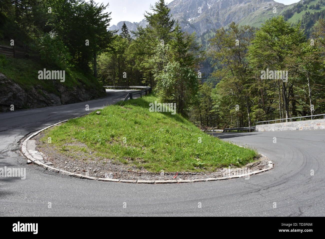 Plöckenpass, Passstraße, Pass, Kehre, Bergstraße, Kurve, steil ... Plöckenpass, Passstraße, Pass, Kehre, Bergstraße, Kurve, steil ...