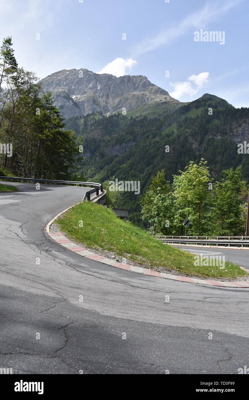 Plöckenpass, Passstraße, Pass, Kehre, Bergstraße, Kurve, steil ... Plöckenpass, Passstraße, Pass, Kehre, Bergstraße, Kurve, steil ...