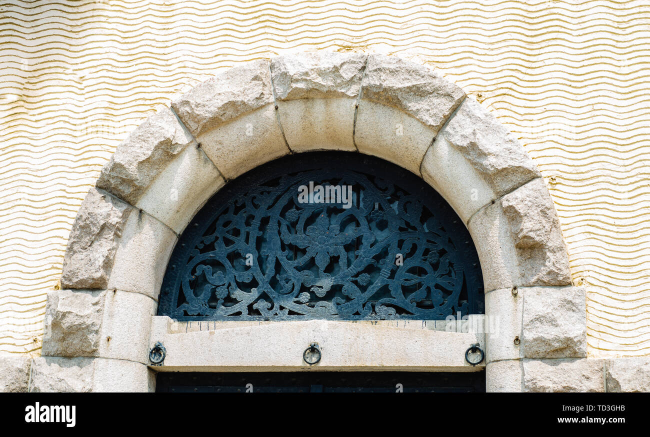 The stone gate of a European castle Stock Photo - Alamy