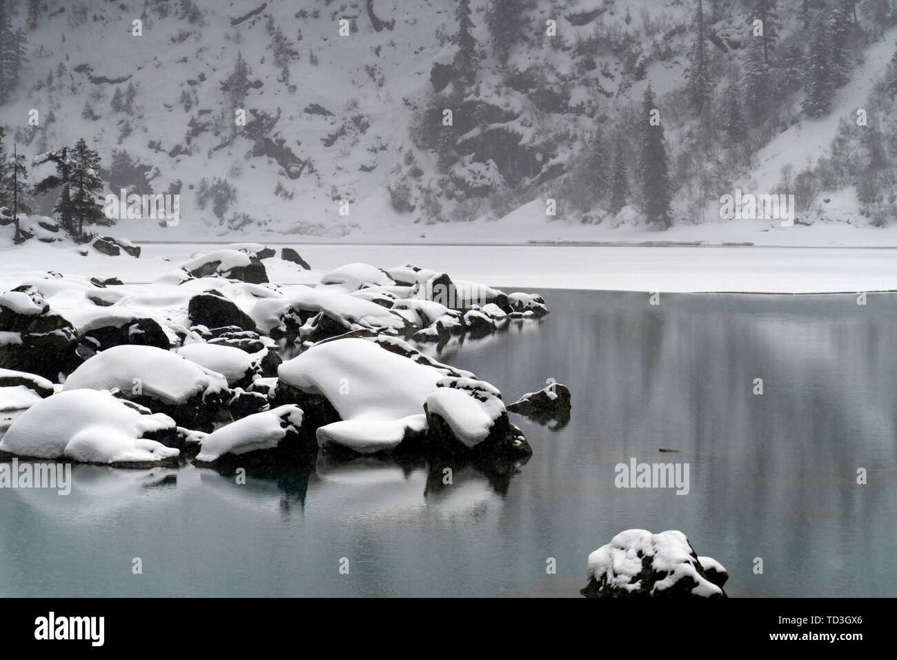 Lianwu Lake scenery Stock Photo - Alamy