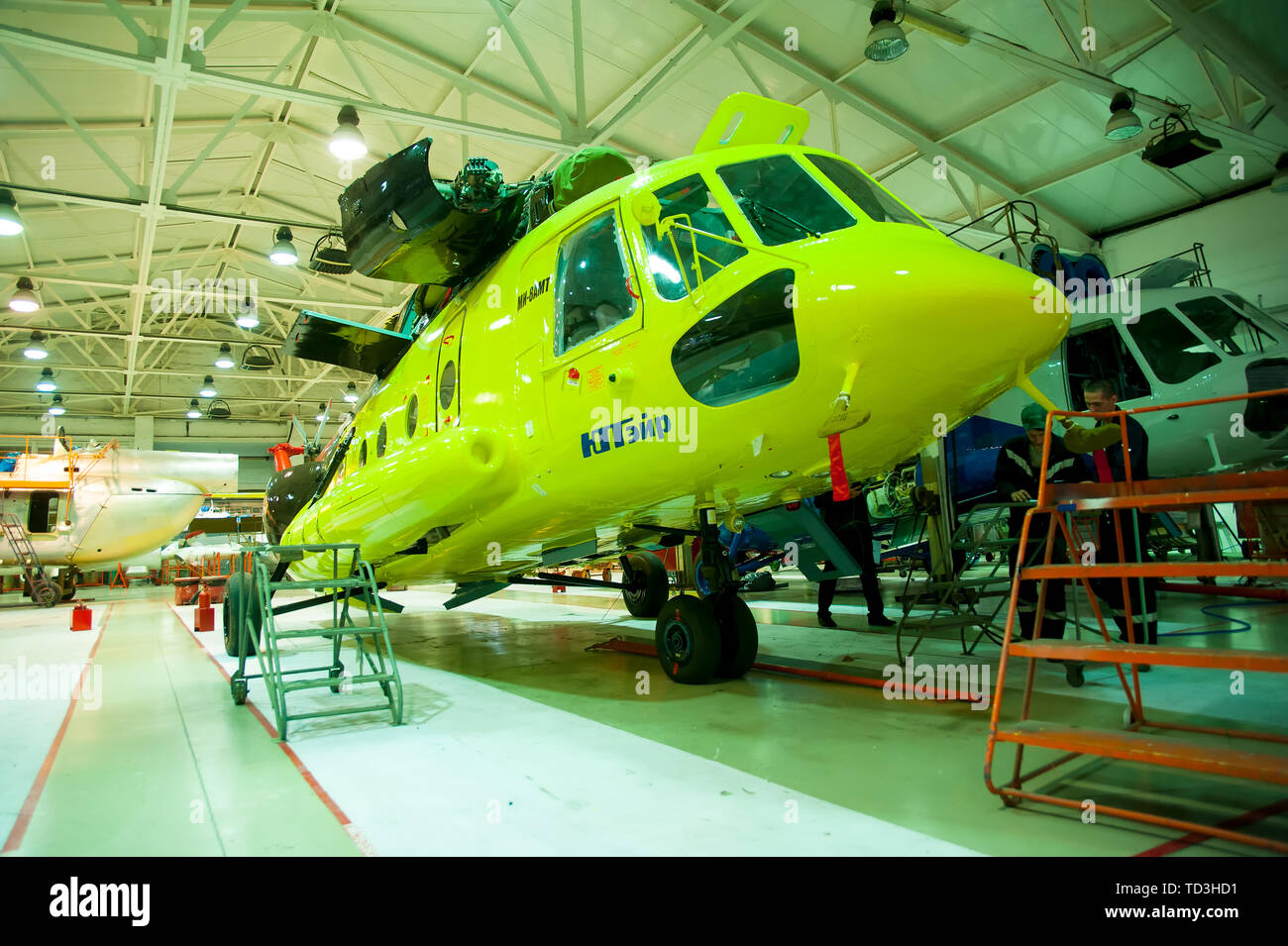 Aircraft maintenance units hi-res stock photography and images - Alamy