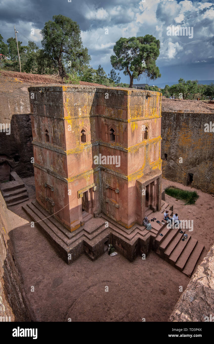 Monolithic walls hi-res stock photography and images - Alamy