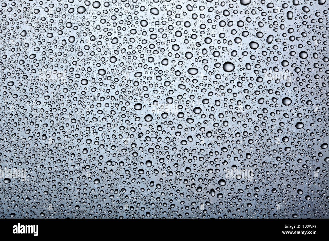 Liquid steel hi-res stock photography and images - Alamy