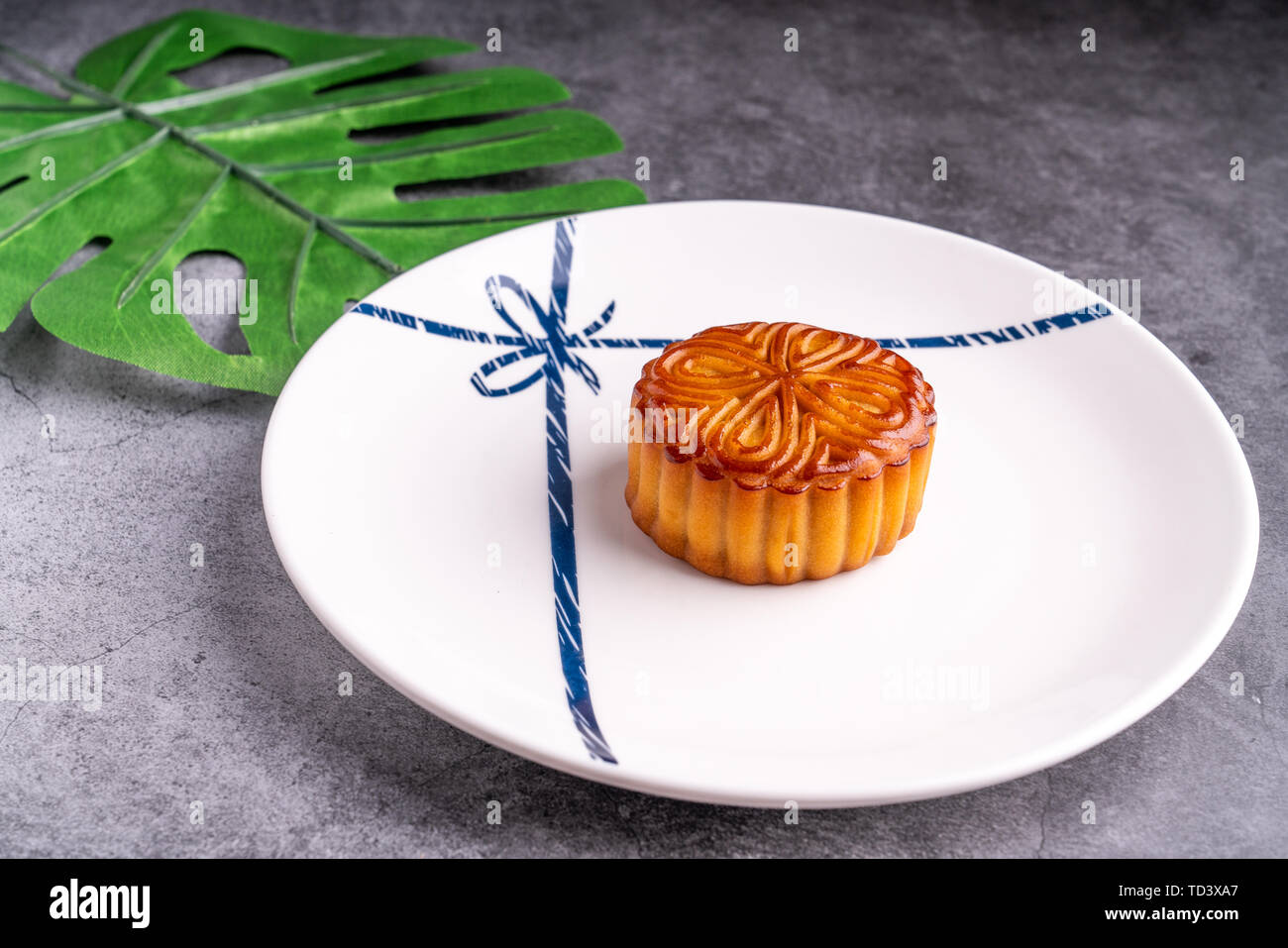 Moon cakes for traditional Chinese festivals Mid-Autumn Festival Stock ...