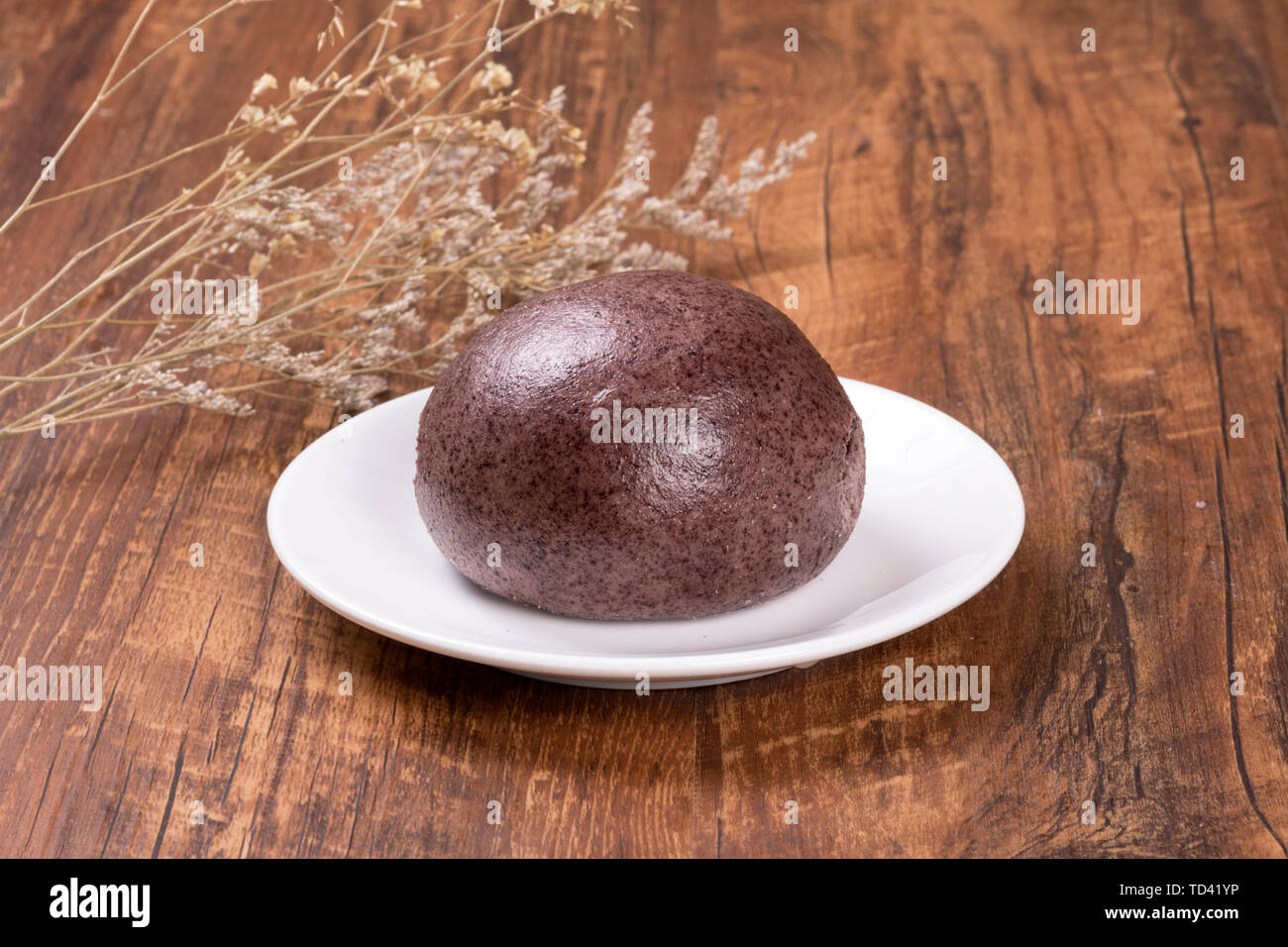 Steamed corn rolls hi-res stock photography and images - Alamy