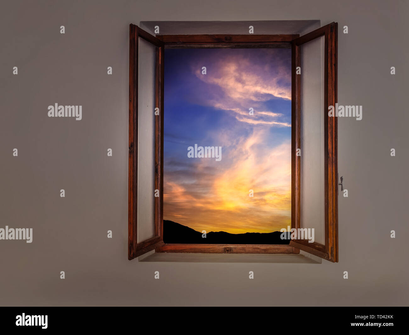 Twilight through the window hi-res stock photography and images - Alamy