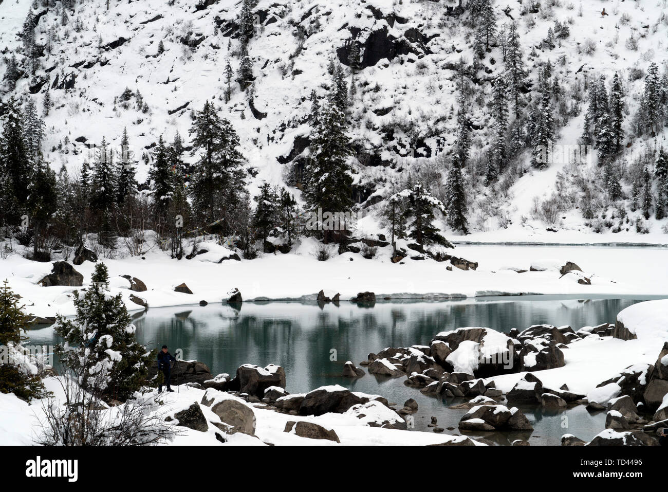 Snow view of Lianwu Lake Stock Photo - Alamy
