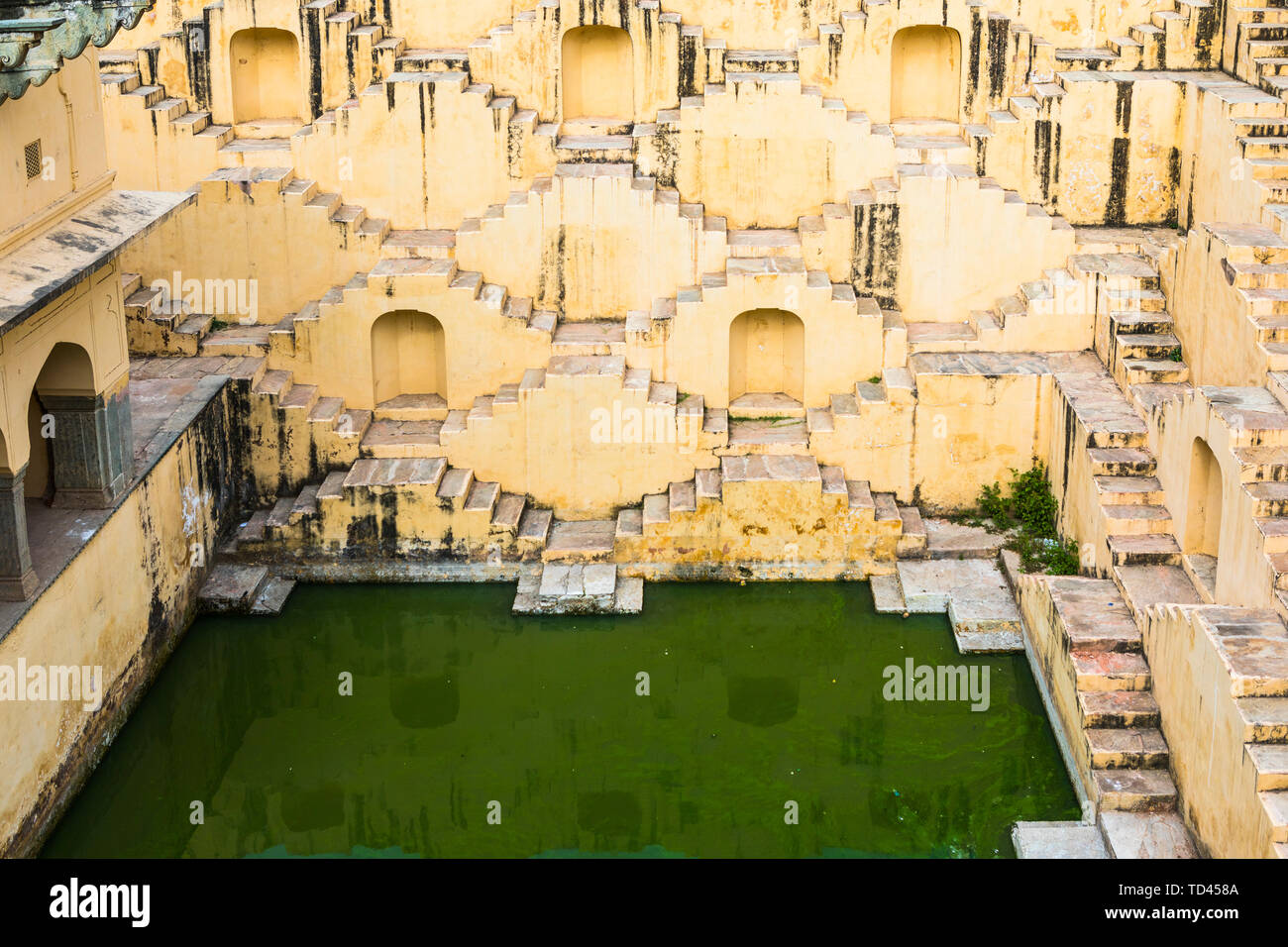 A step well near Kheri Gate, Jaipur, Rajasthan, India, Asia Stock Photo ...