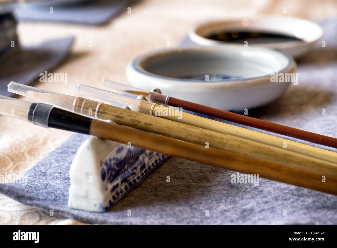Traditional calligraphy tools hi-res stock photography and images - Alamy