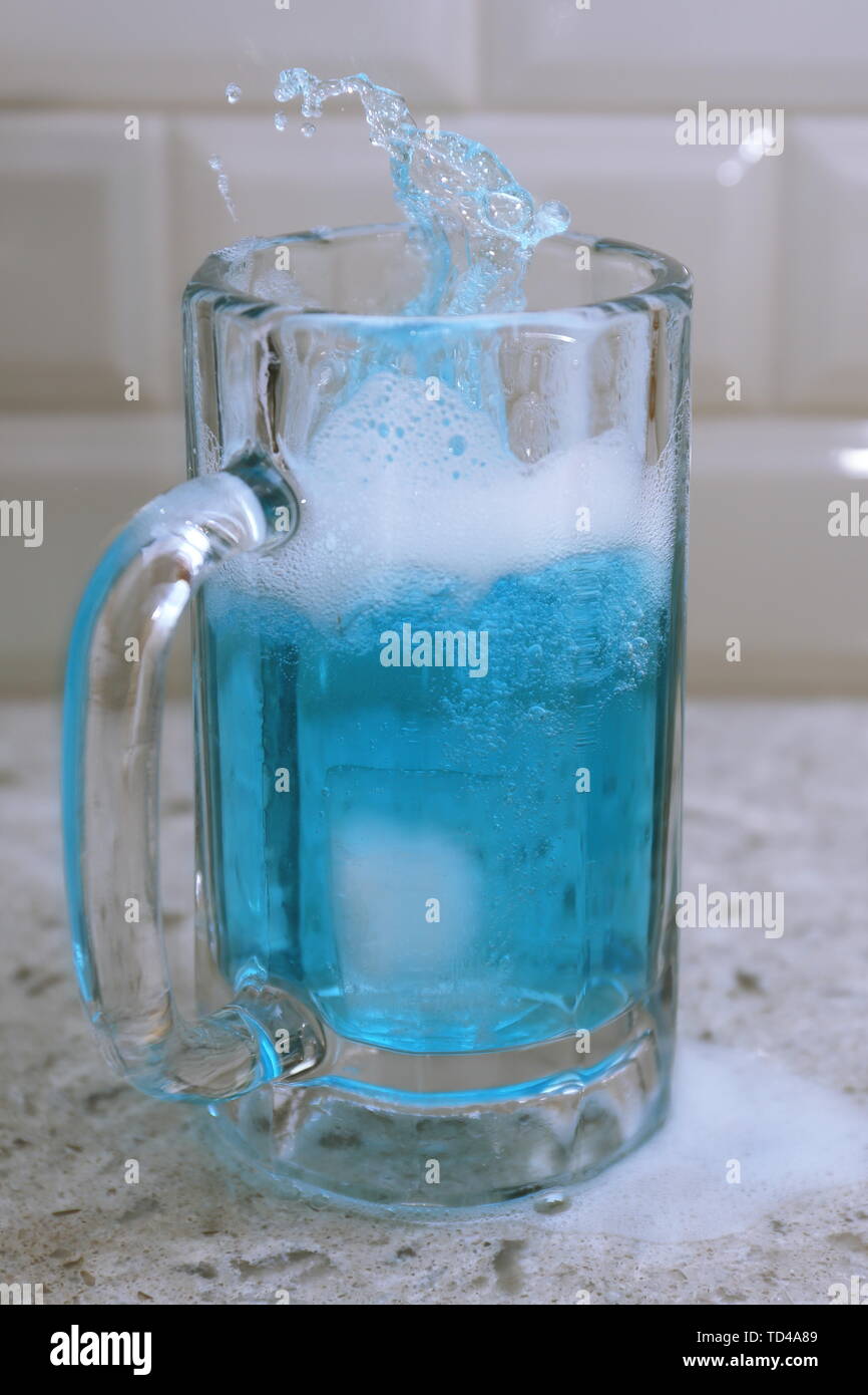 Foamy liquid hi-res stock photography and images - Alamy