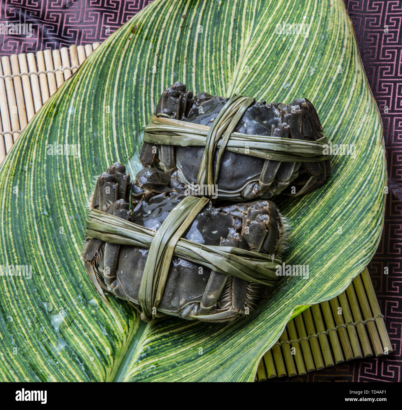 Crabs features hi-res stock photography and images - Alamy