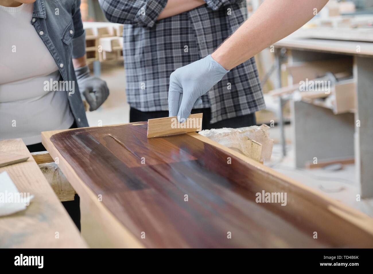 Finishing carpenter hi-res stock photography and images - Alamy