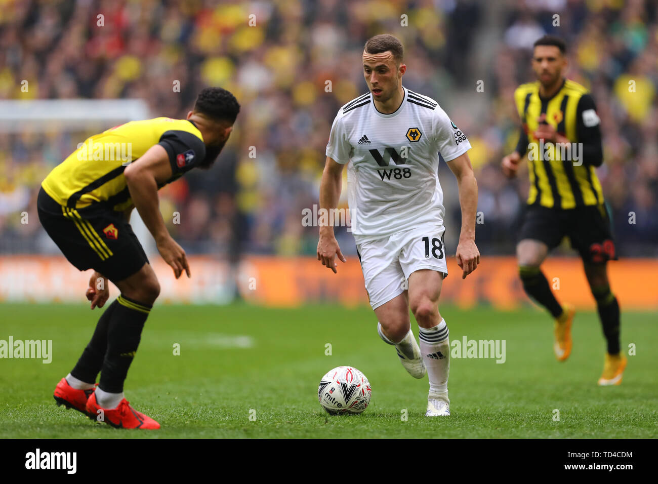 Wolverhampton wanderers diogo jota hi-res stock photography and images ...