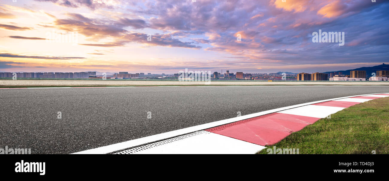 empty asphalt road with cityscape of modern city Stock Photo - Alamy