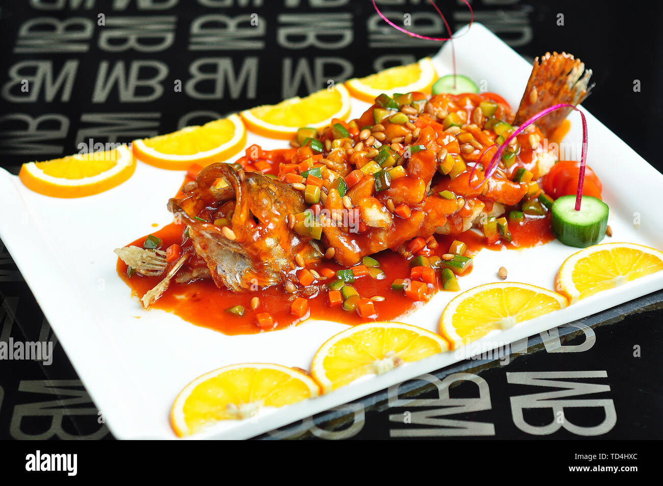 Cooked squirrel hi-res stock photography and images - Alamy