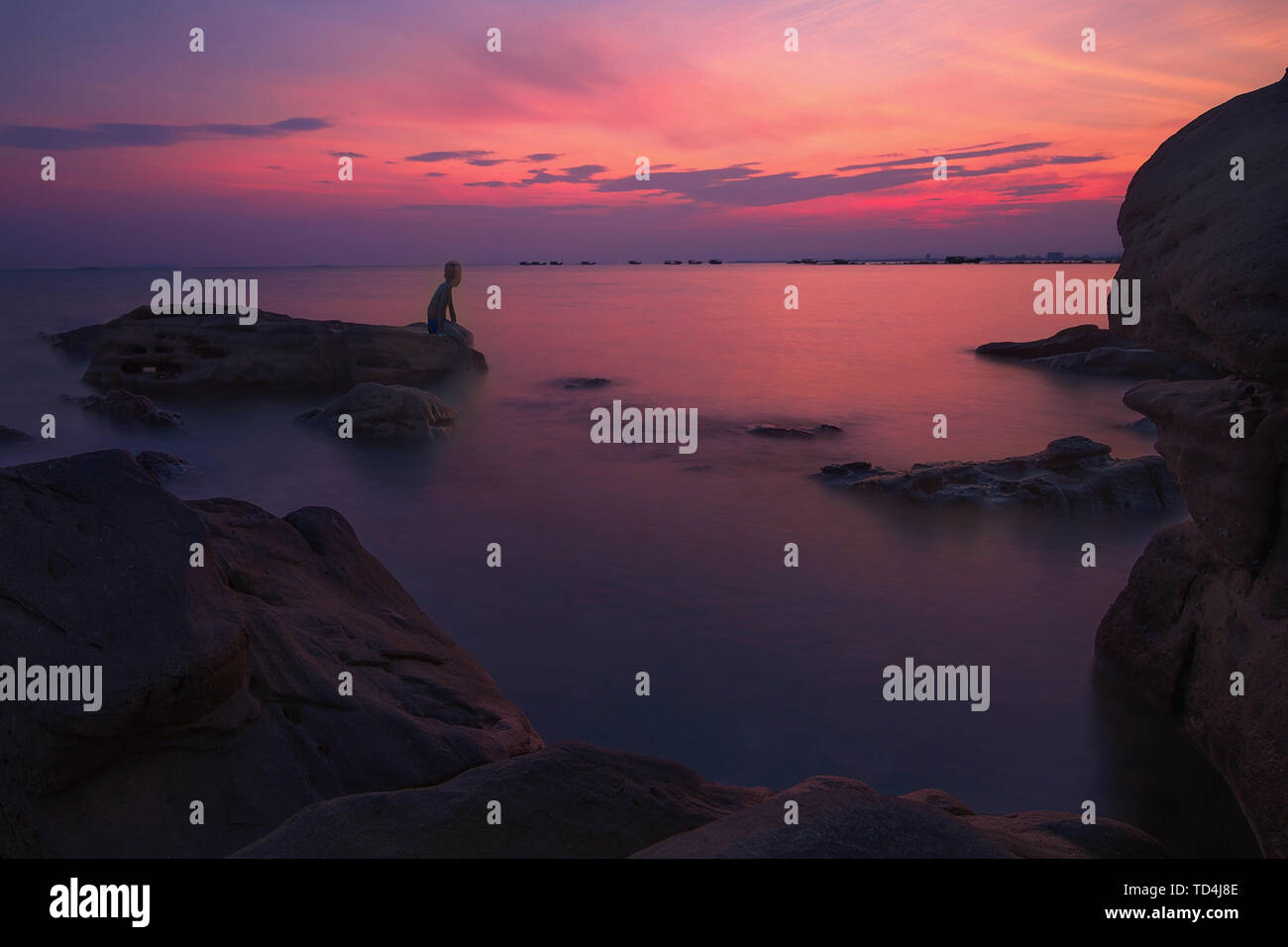 Photographed in Strange Stone Beach, Fangcheng, Guangxi Stock Photo - Alamy