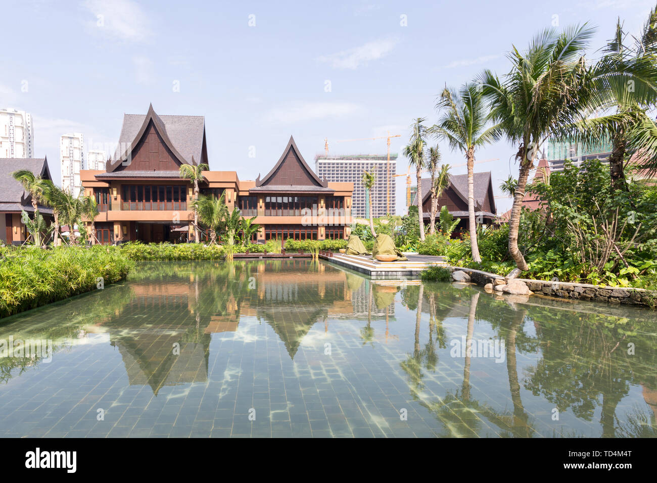 Resort building exterior Stock Photo - Alamy