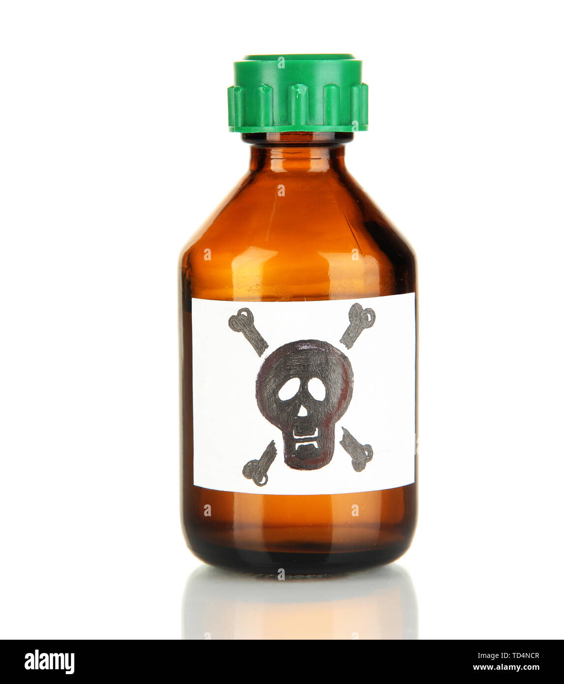Bottle poison skull fear toxic dangerous hi-res stock photography and ...