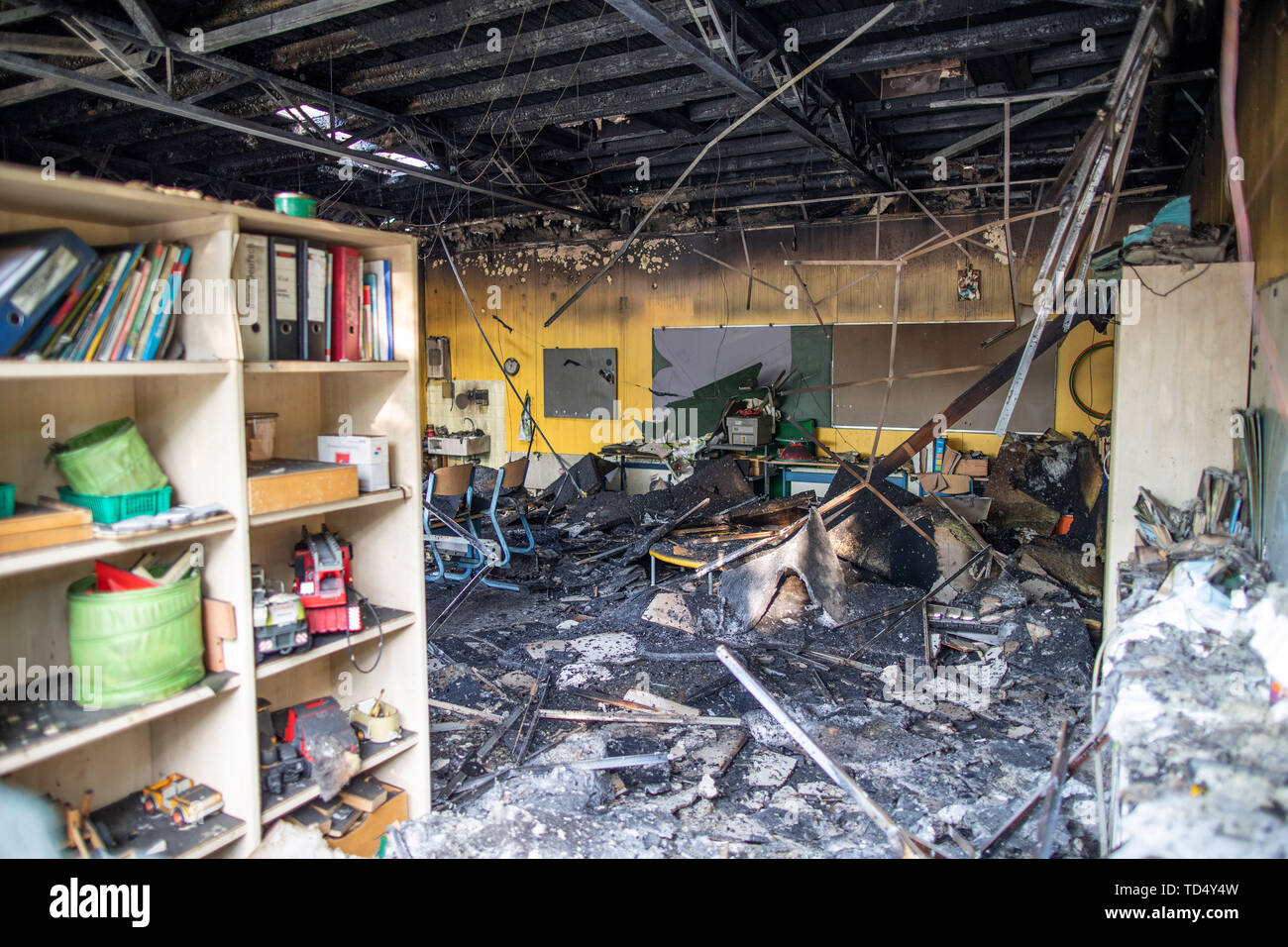 Erkrath, Germany. 12th June, 2019. Completely destroyed by a fire is a ...