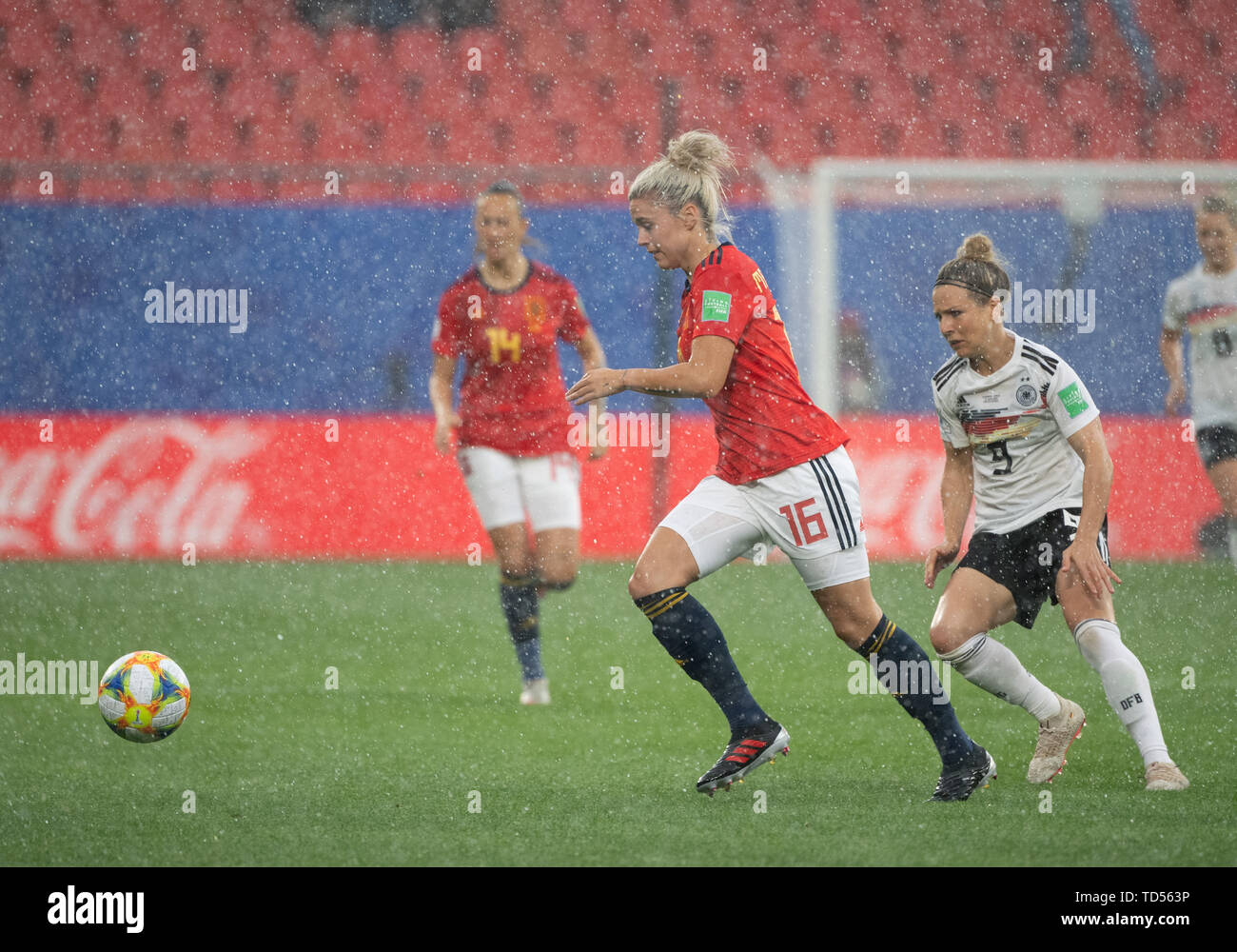 Valenciennes, France. 12th June, 2019. Football, women: WM, Germany ...