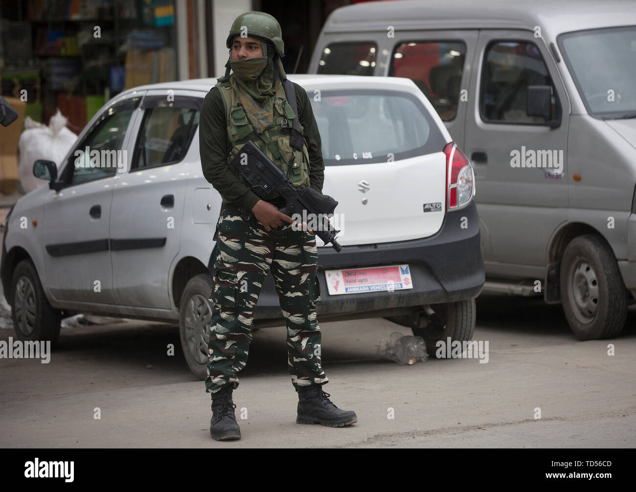 Para military police hi-res stock photography and images - Alamy