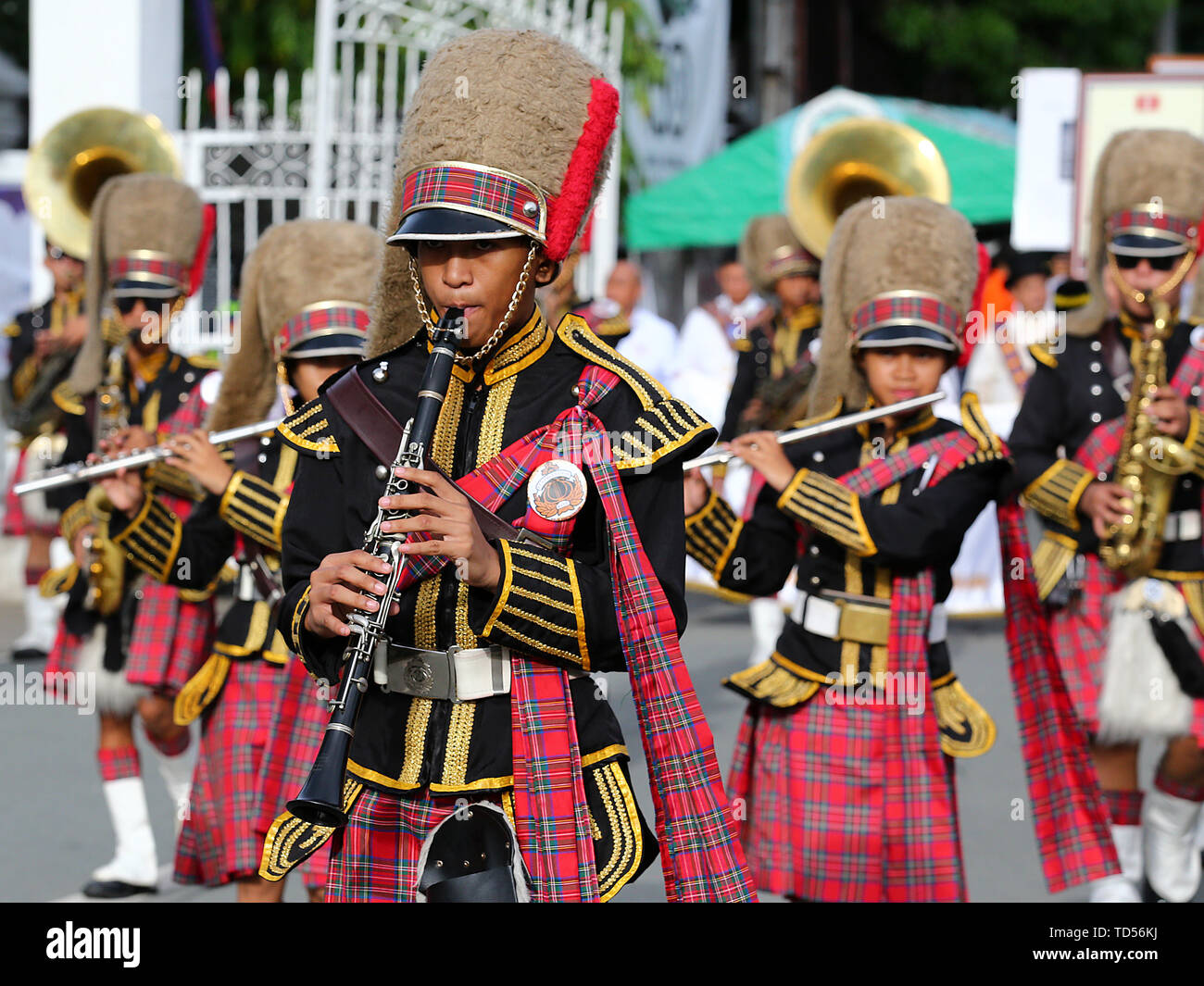Cavite Province, Philippines. 12th June, 2019. Members of a band ...