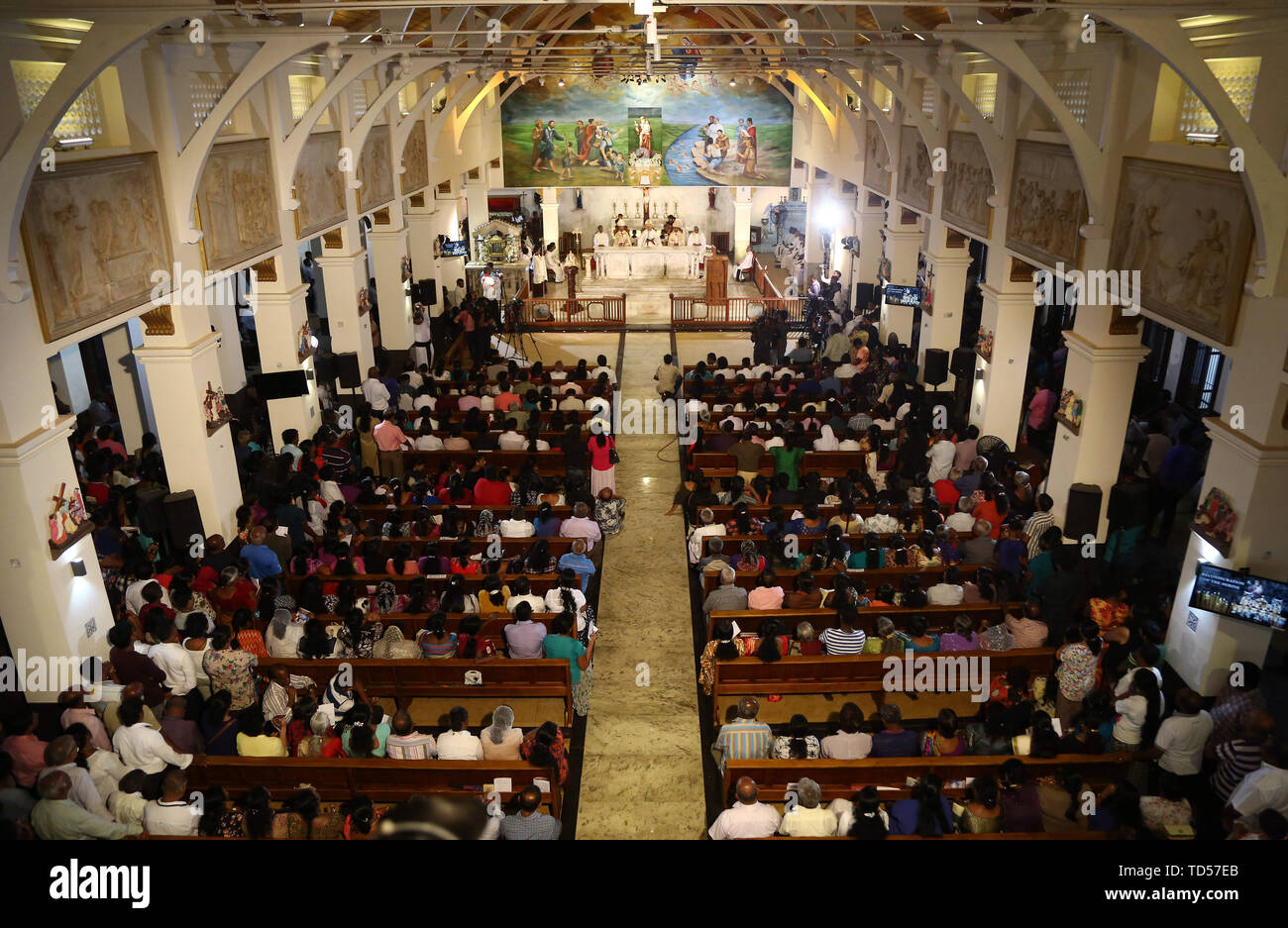 Colombo, Sri Lanka. 12th June, 2019. Sri Lankan Catholic devotees pray ...