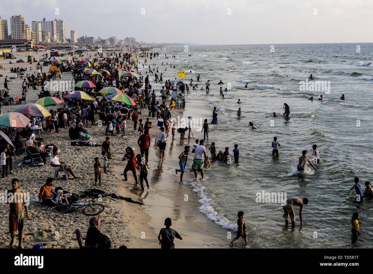 Gaza City, The Gaza Strip, Palestine. 12th June, 2019. Palestinians ...