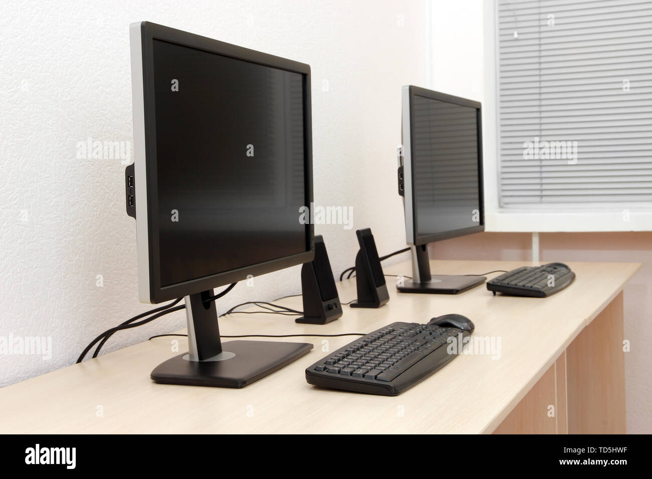 Training office conference computers hi-res stock photography and ...