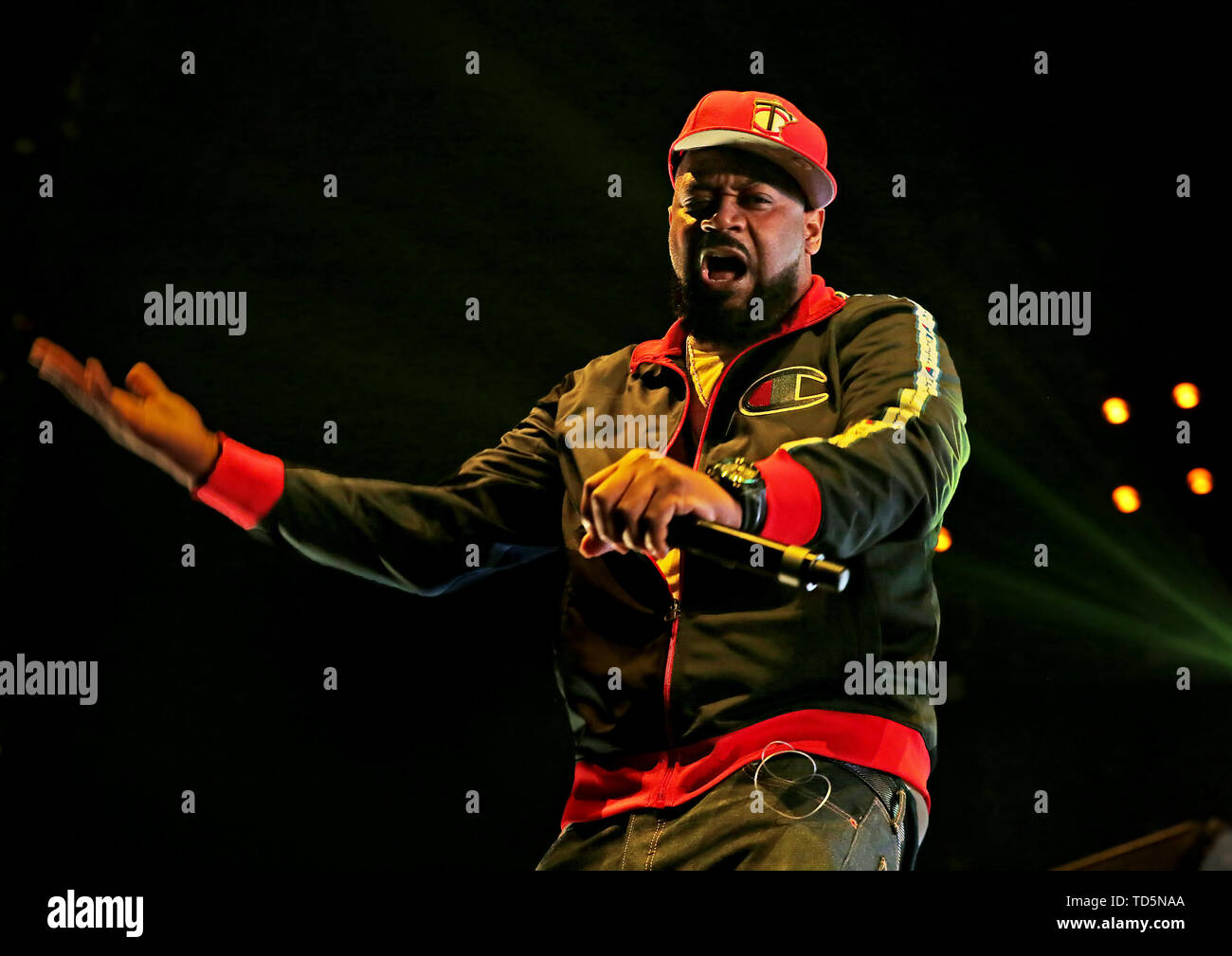 U god wu tang clan hi-res stock photography and images - Alamy