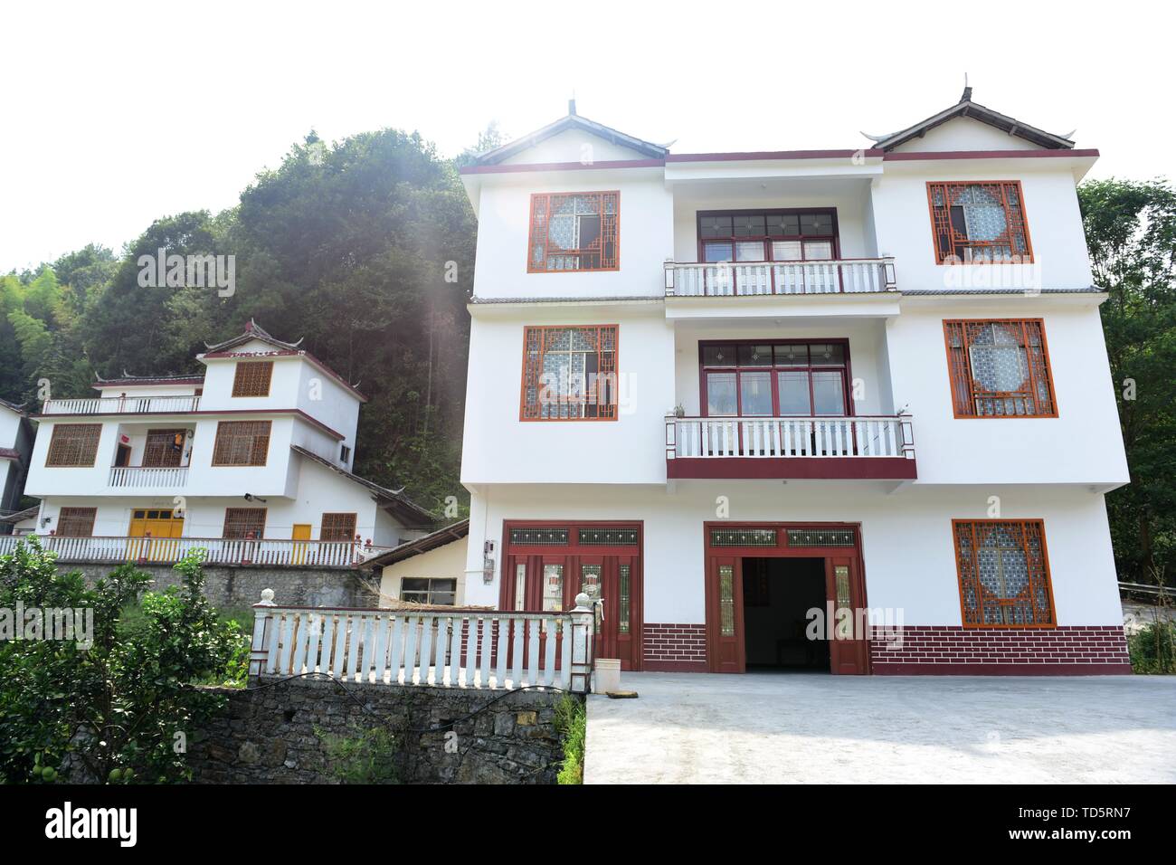 Rural dwellings hi-res stock photography and images - Alamy