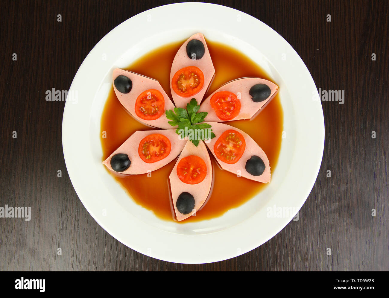 Big plate tiny portion hi-res stock photography and images - Alamy