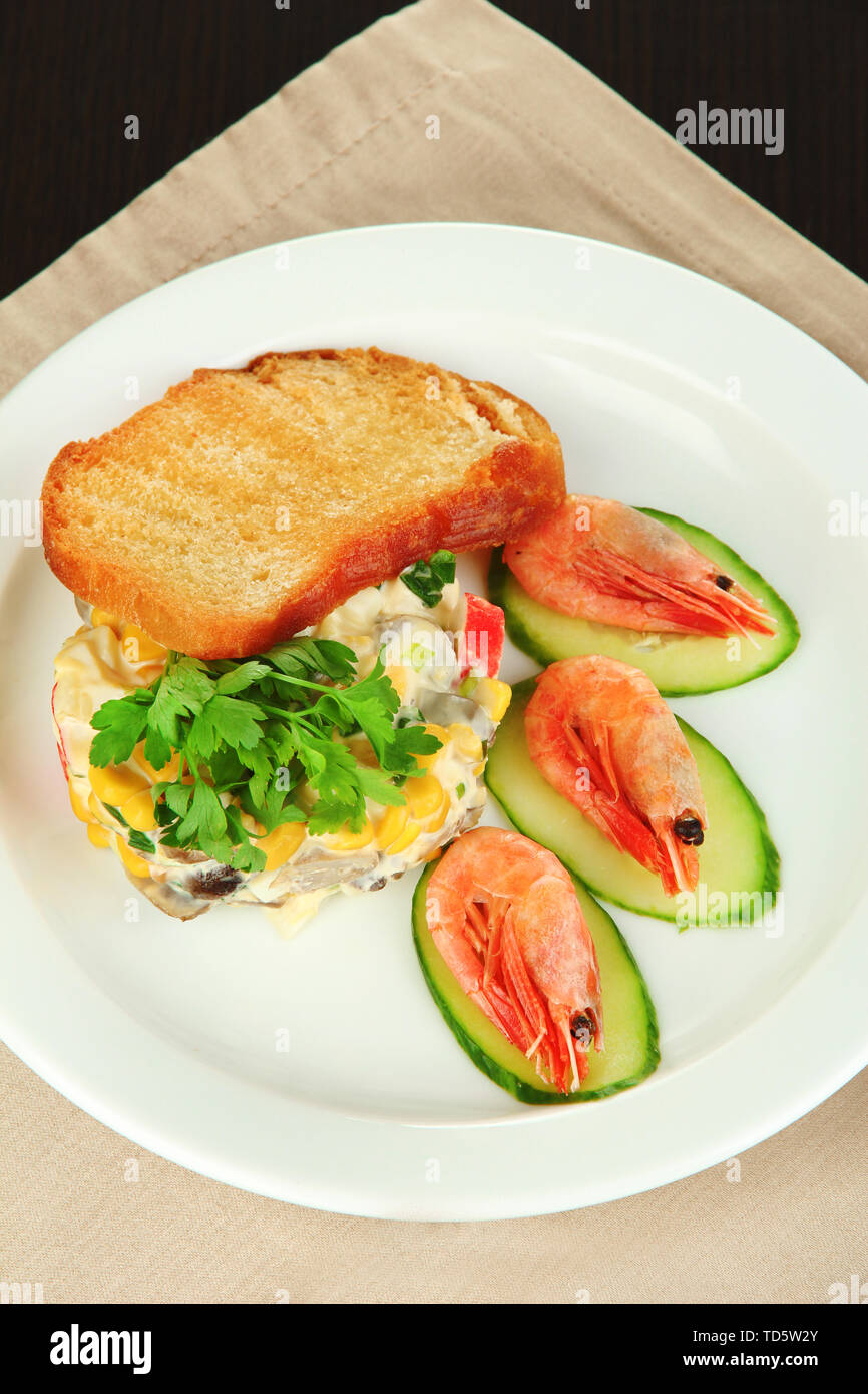 Small portion big plate hi-res stock photography and images - Alamy