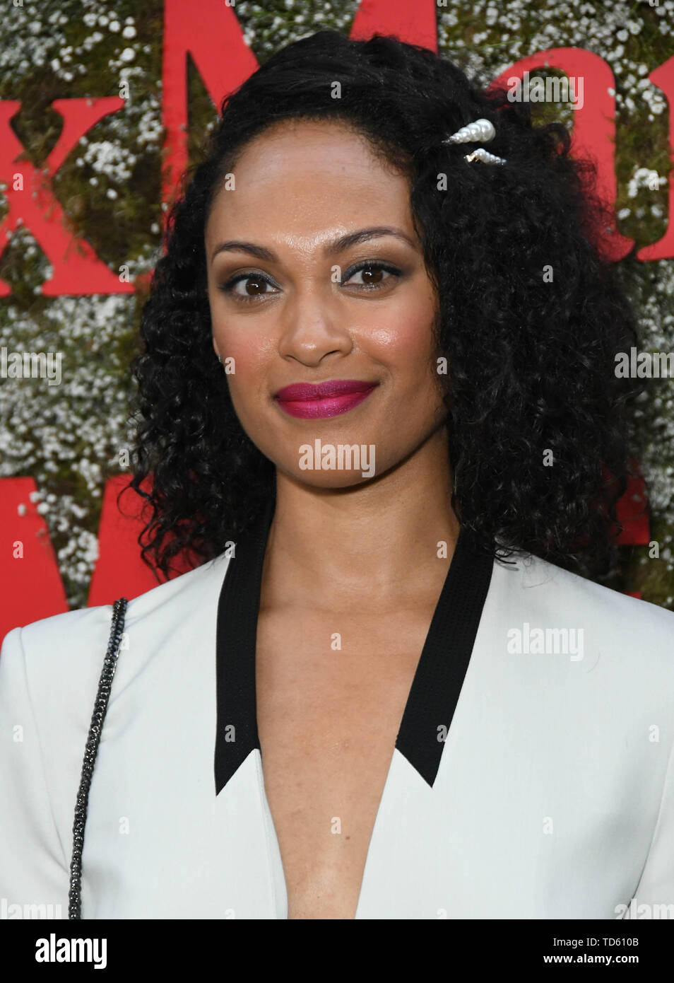 Cynthia addai robinson 2019 hi-res stock photography and images - Alamy
