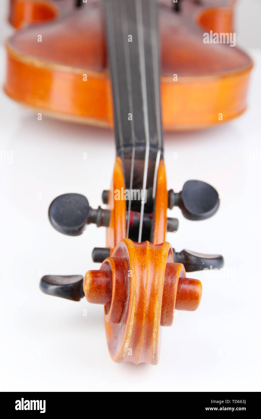 Classical violin close up Stock Photo - Alamy