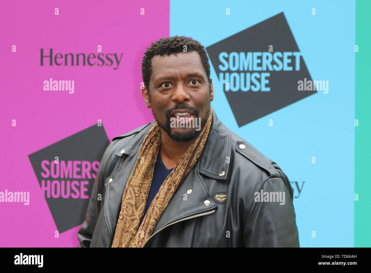 Walker eamonn hi-res stock photography and images - Alamy