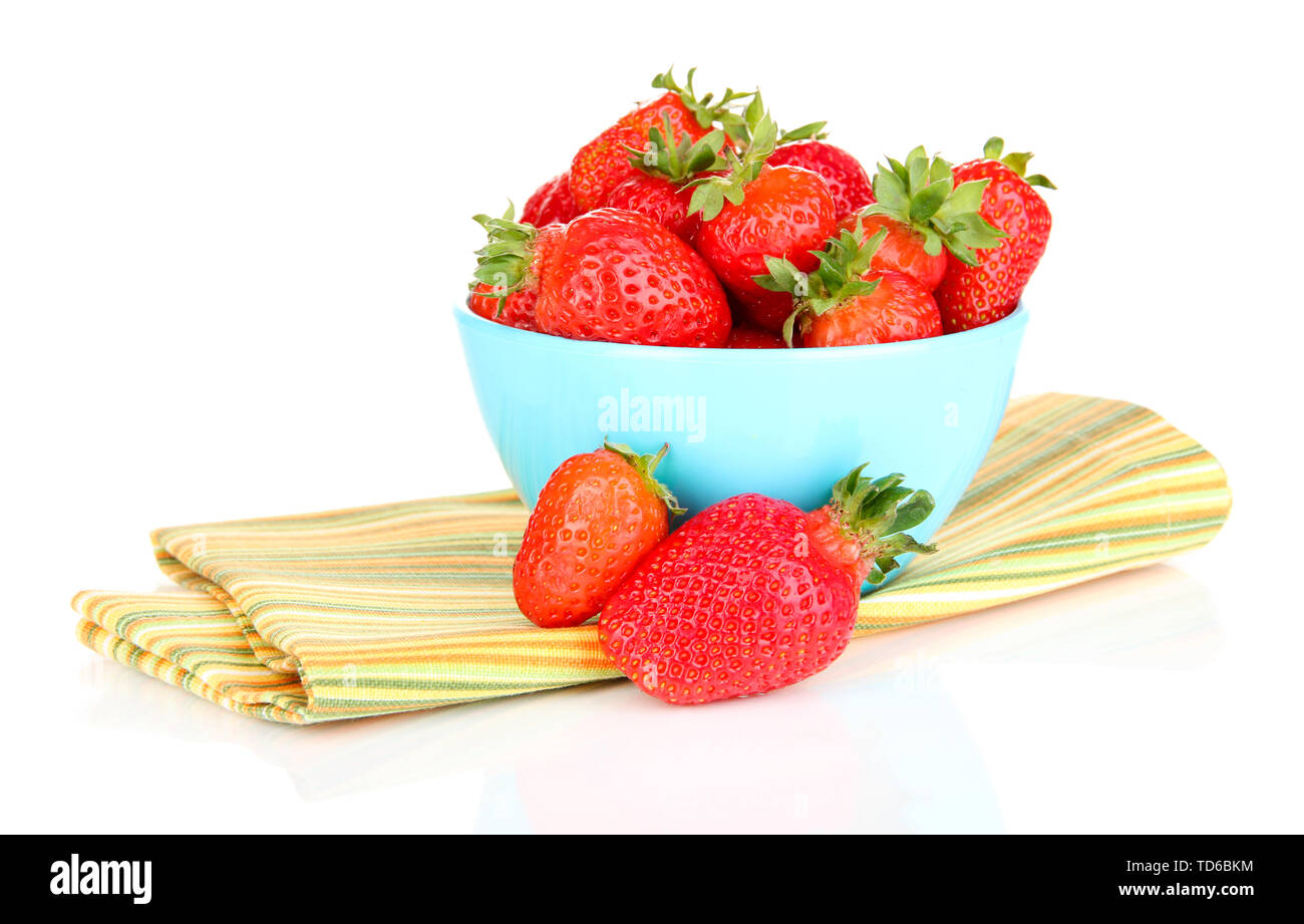 Fresh strawberry in bowl isolated on white Stock Photo - Alamy